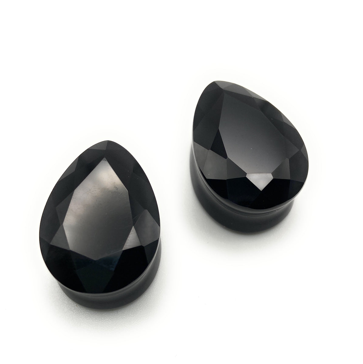 Black Gem Cut Teardrop Glass Plug – Eros Plugs
